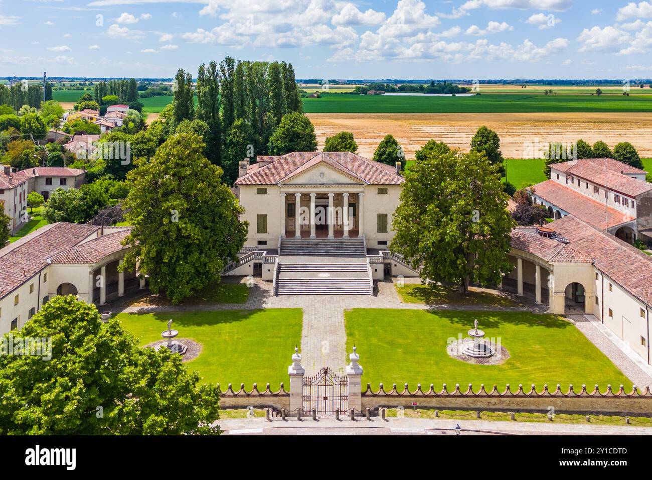 FRATTA POLESINE, ITALY – MAY 10, 2024: Villa Badoer and Casa Museo ...