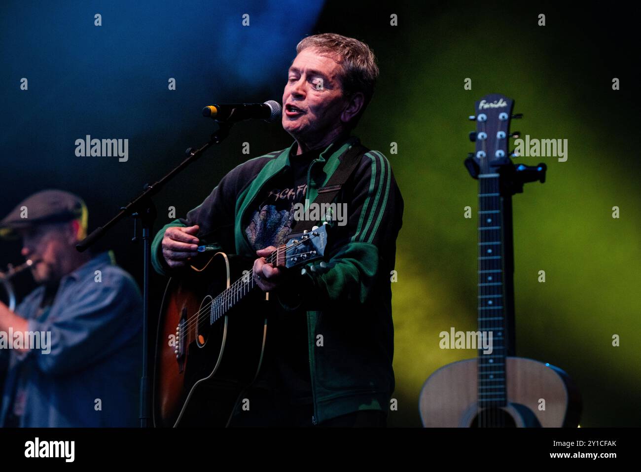 MICHAEL HEAD & THE RED ELASTIC BAND, CONCERT, 2024: Michael Head (ex ...