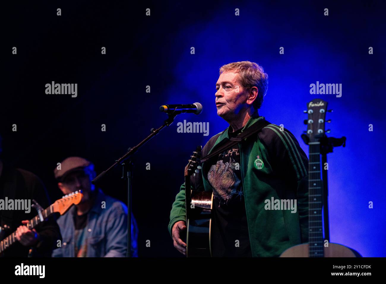 MICHAEL HEAD & THE RED ELASTIC BAND, CONCERT, 2024: Michael Head (ex ...