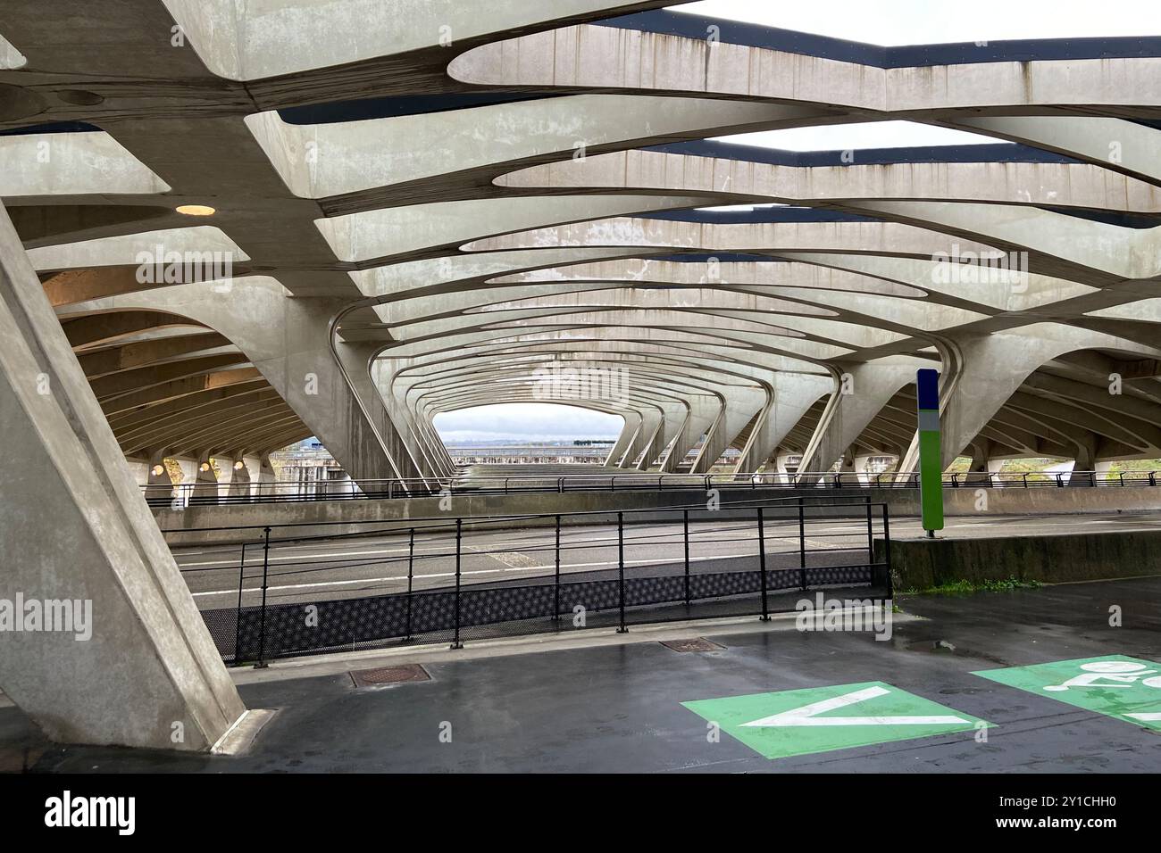 View of the roof of a big modern building on a cloudy day, steel ...