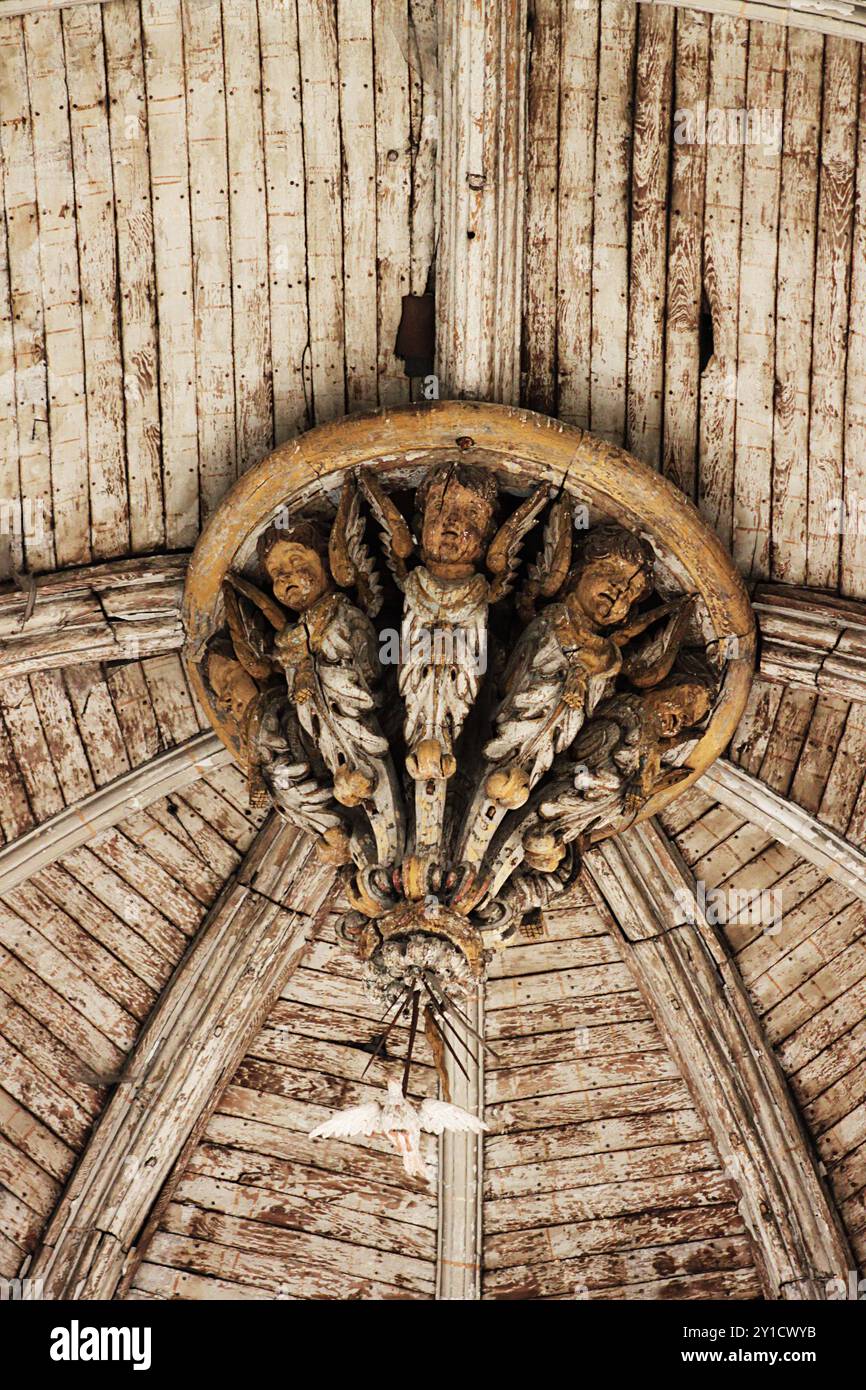 Wooden church roof angels hi-res stock photography and images - Alamy