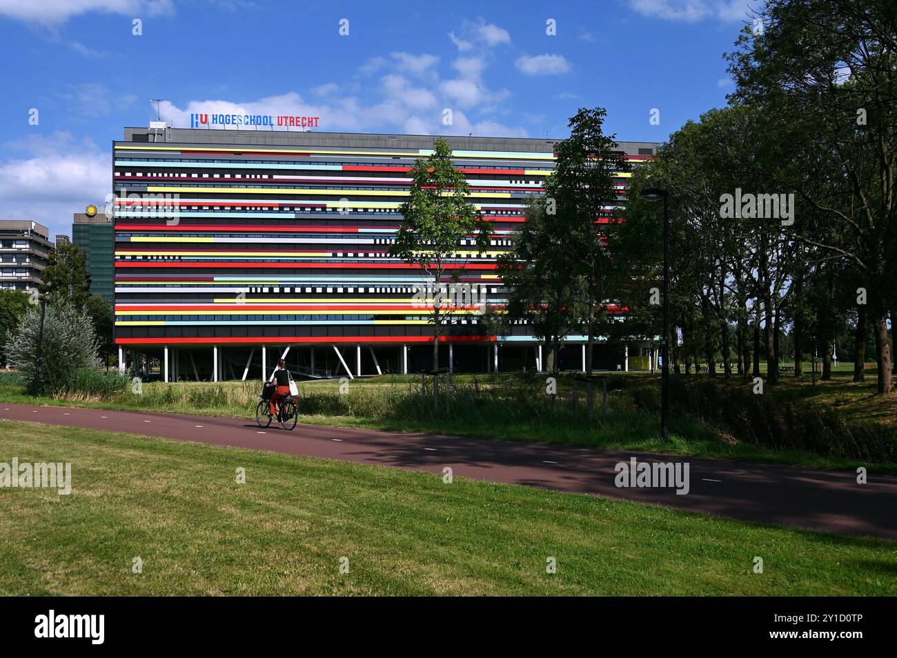 Diversity university hi-res stock photography and images - Alamy