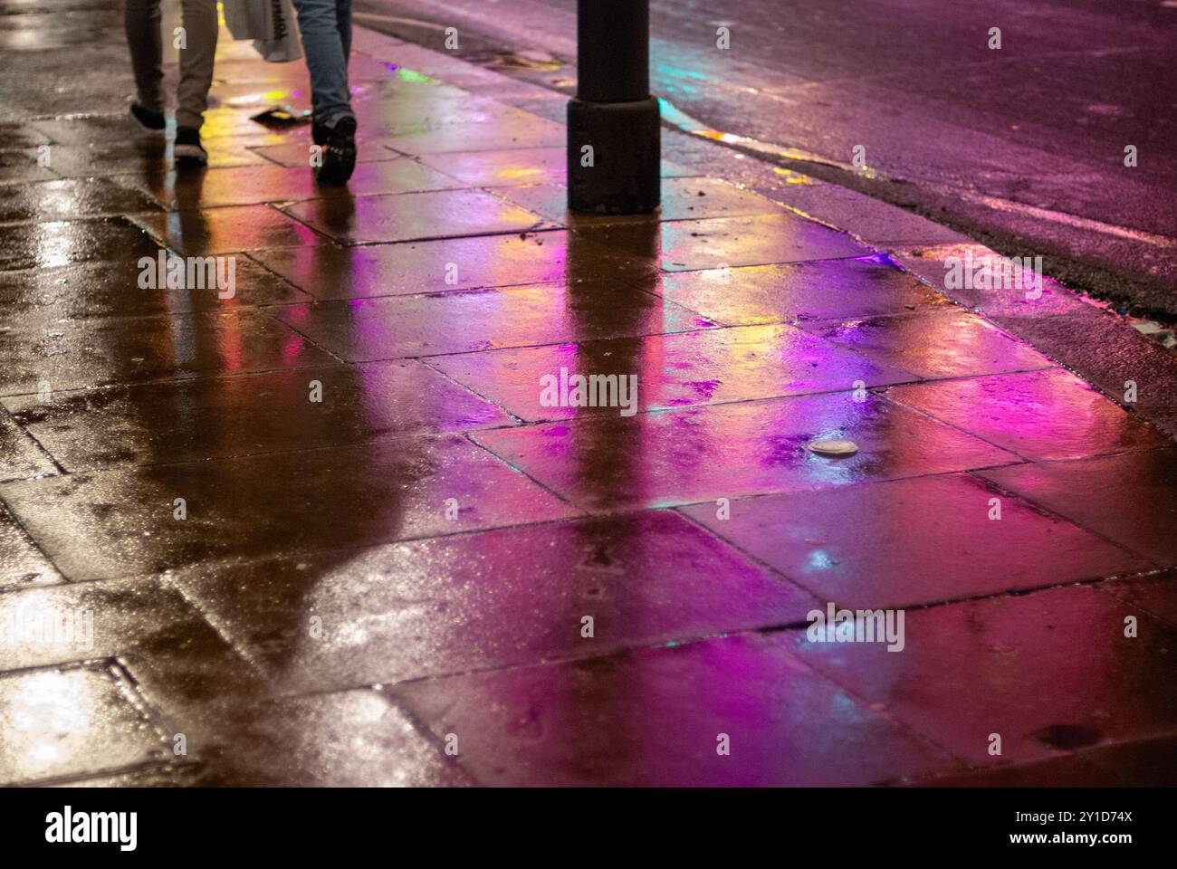 On rainy night vibrant traffic hi-res stock photography and images - Alamy
