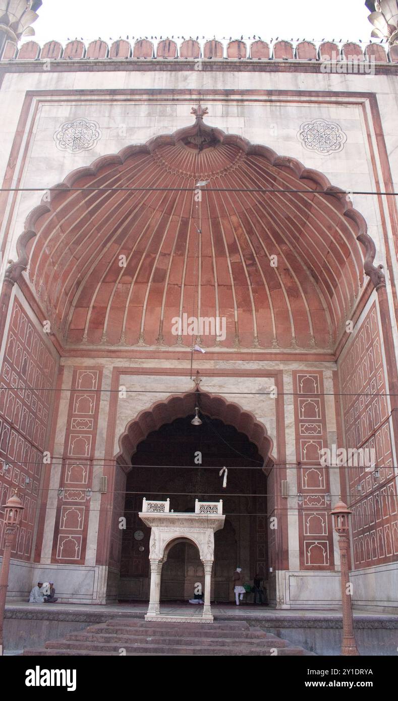 Jama Masjid - Friday Mosque, Delhi, India - Entrance to the mosque ...