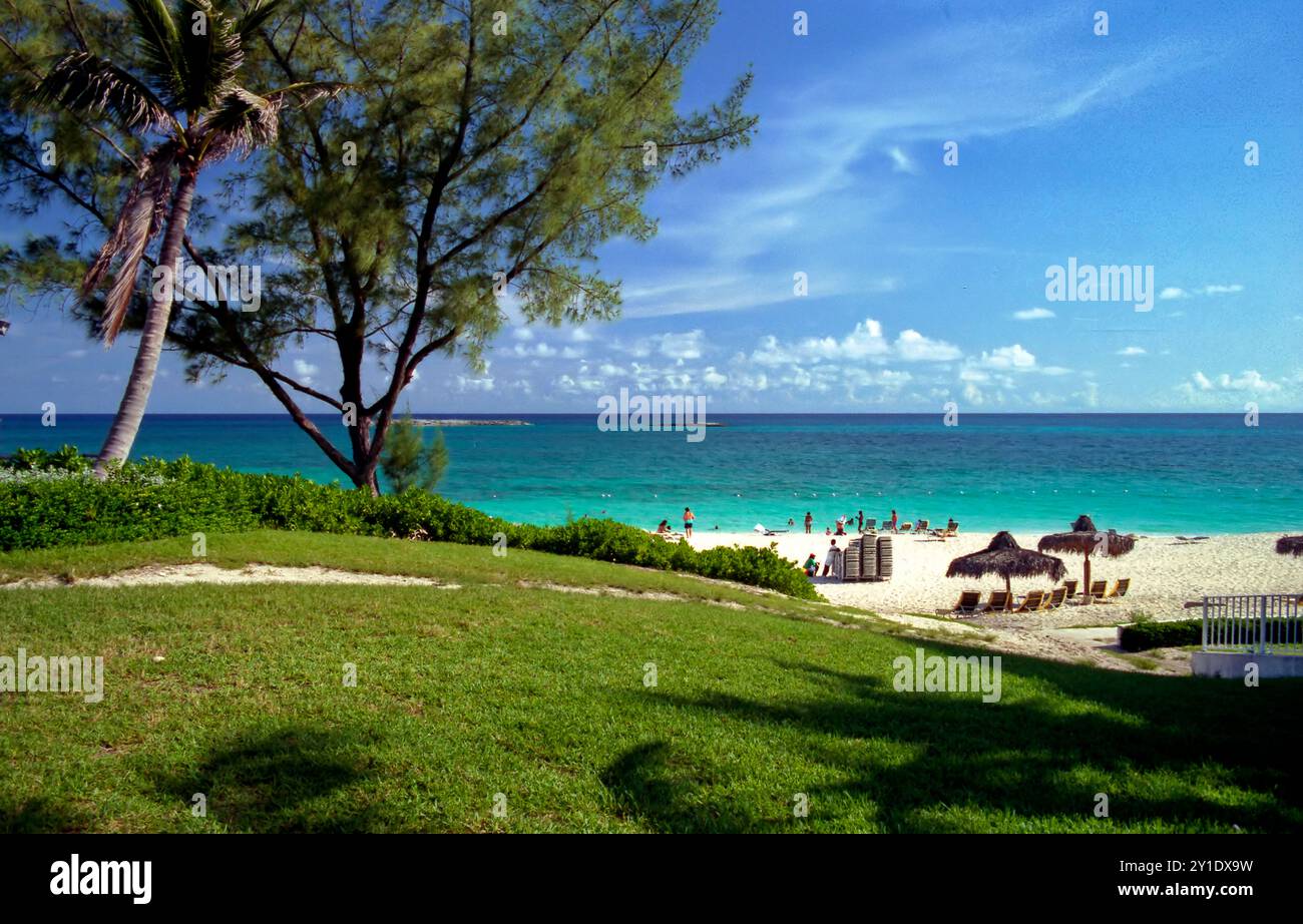 Panorama della spiaggia di Paradise Island nell'arcipelago delle ...