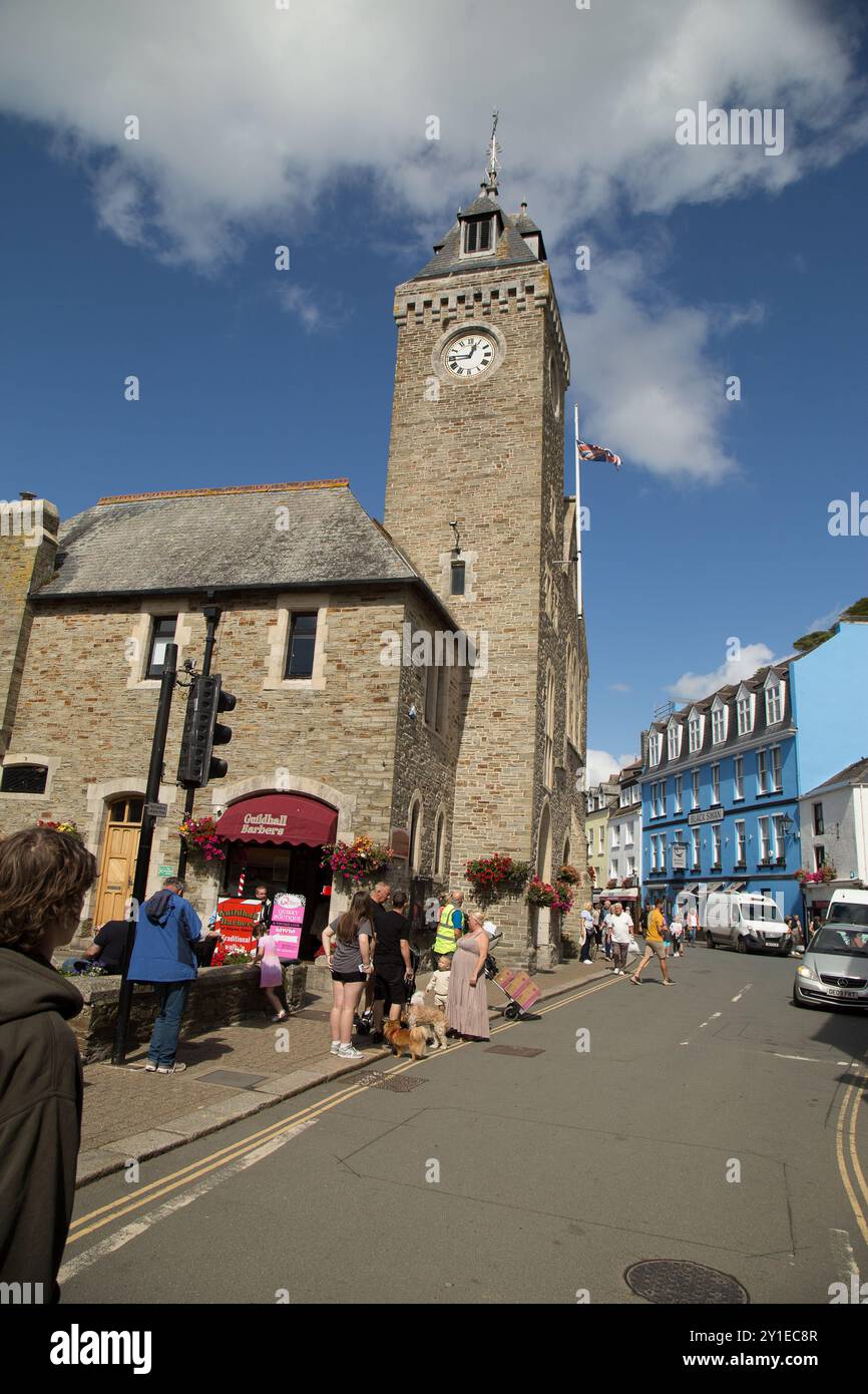 Looe town centre Stock Photo - Alamy