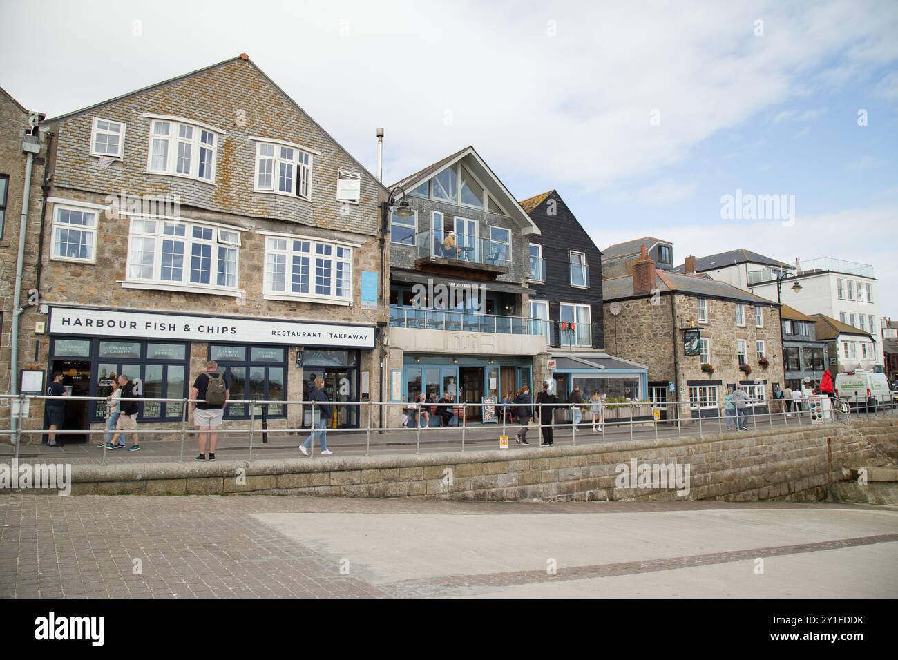 St Ives town centre Stock Photo - Alamy