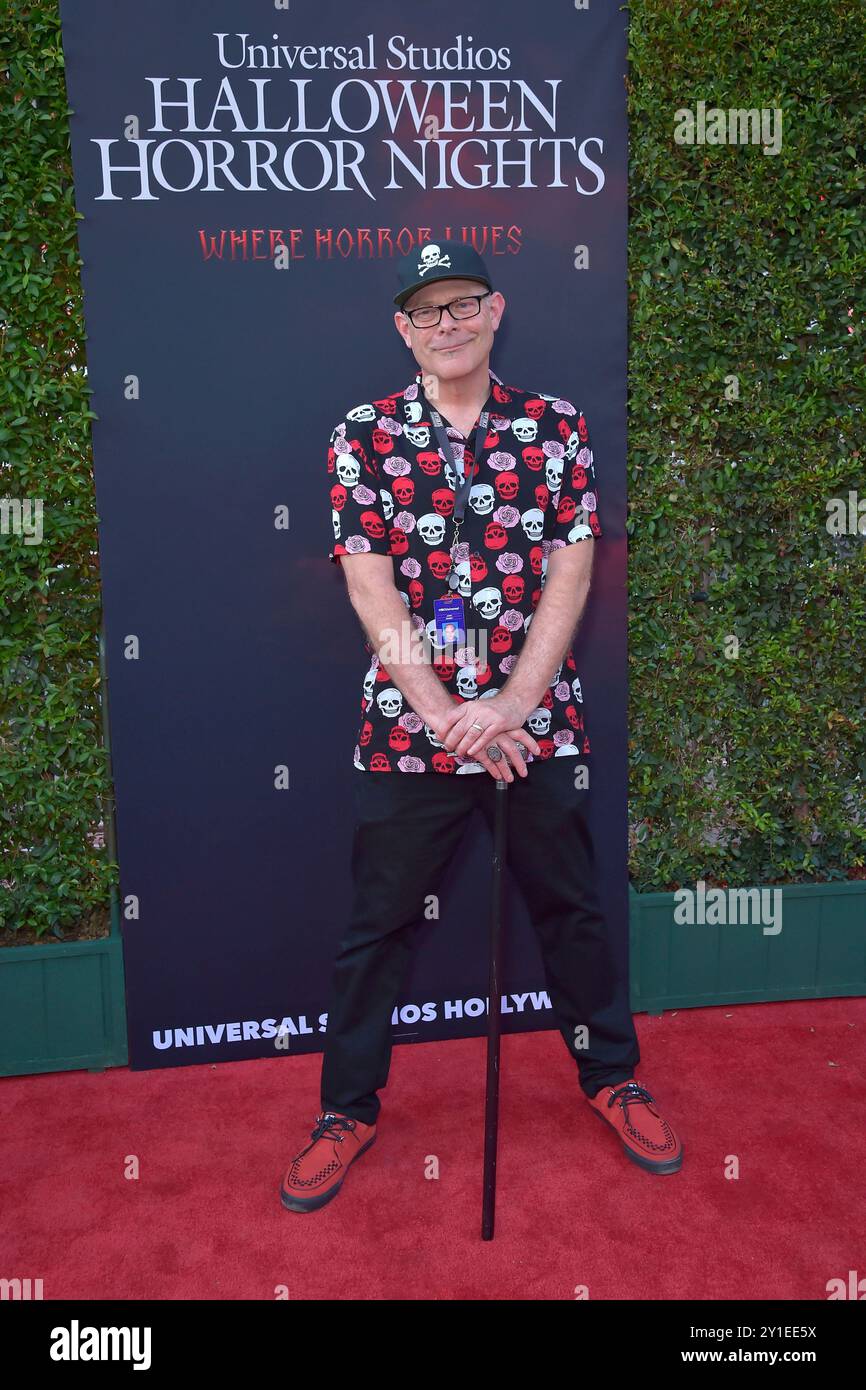 John Murdy bei der Eröffnung der Halloween Horror Nights in den ...