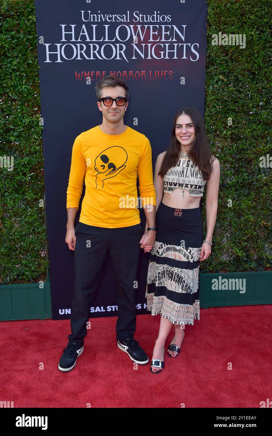 Nick Antosca und Alexandra Pechman bei der Eröffnung der Halloween ...