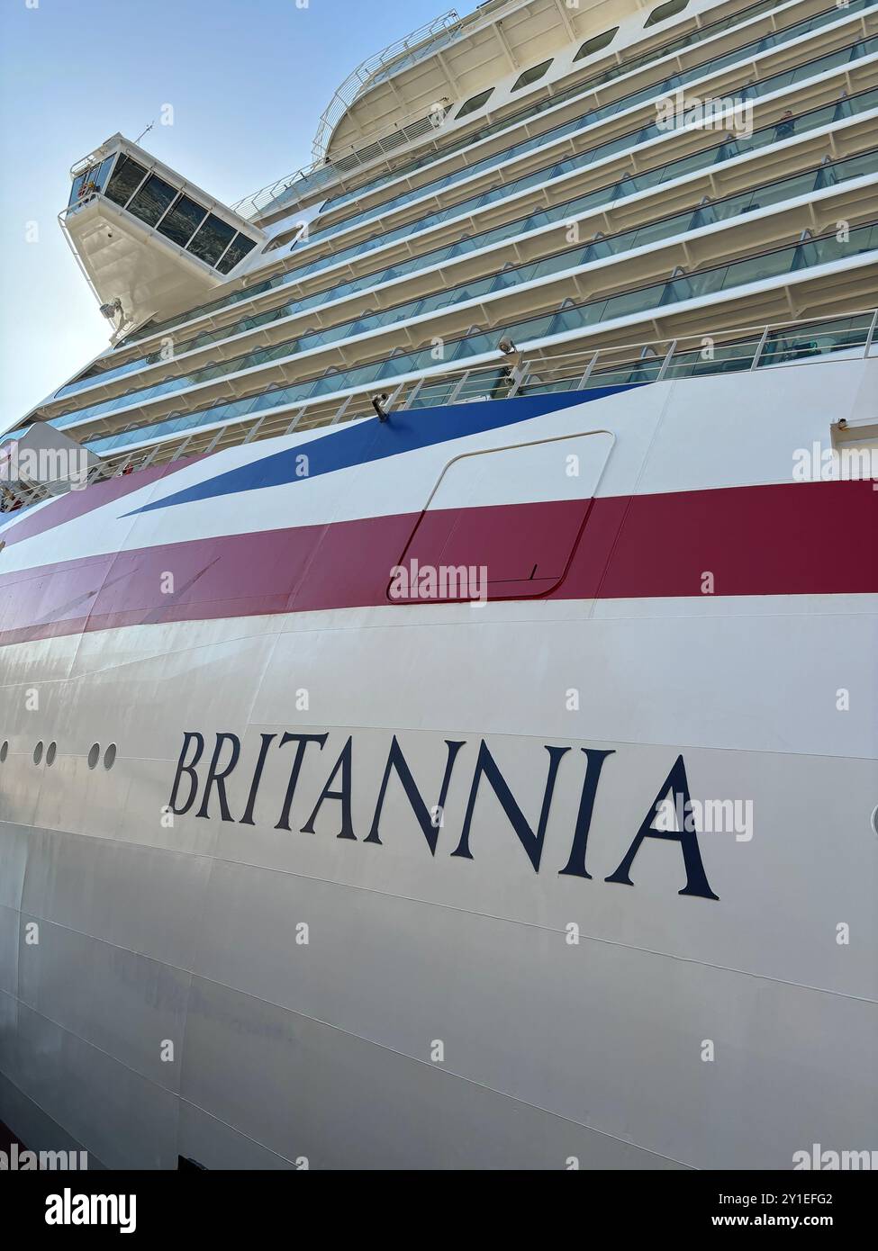 Port side of P&O cruise liner Britannia Stock Photo - Alamy