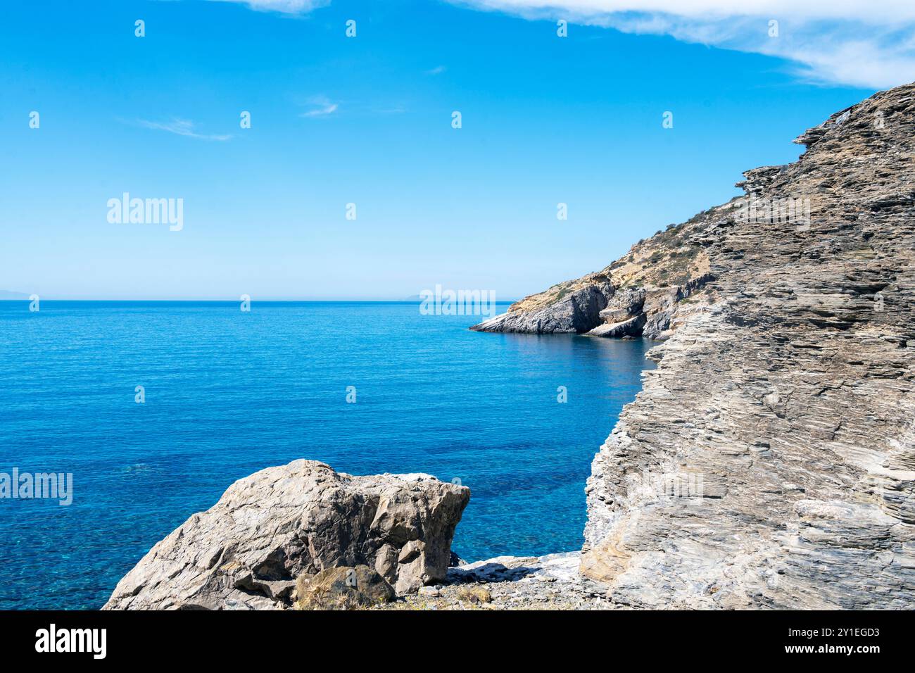 Griechenland, Kykladen, Amorgos, Mouros Beach Stock Photo - Alamy