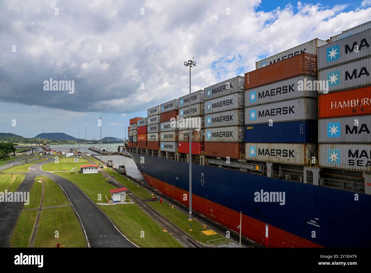 Panama, Pacific and Atlantic Oceans. 15th Aug, 1914. A cargo vessel ...