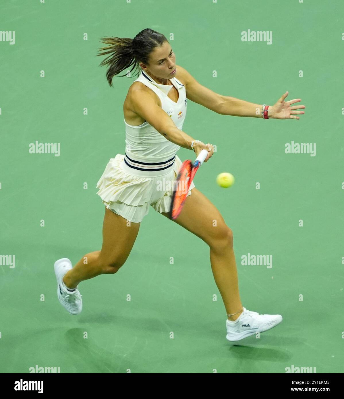 September 5, 2024: Emma Navarro (USA) loses to Aryna Sabalenka 6-3, 7-6 ...