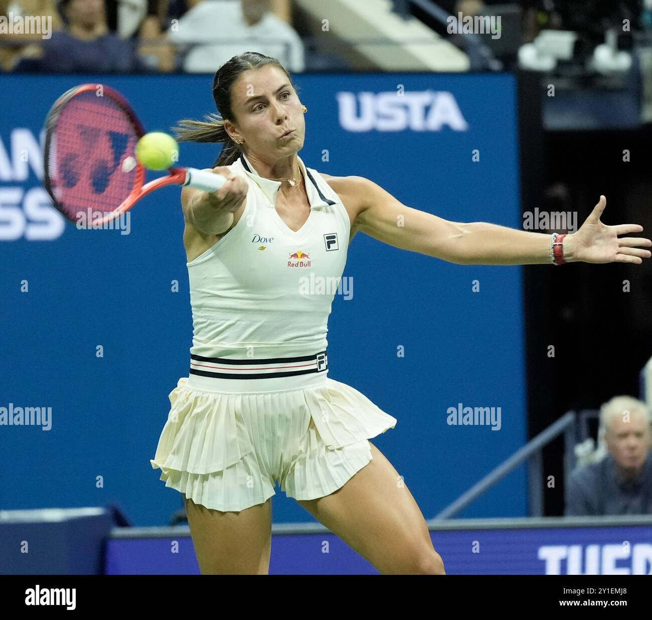 September 5, 2024: Emma Navarro (USA) loses to Aryna Sabalenka 6-3, 7-6 ...
