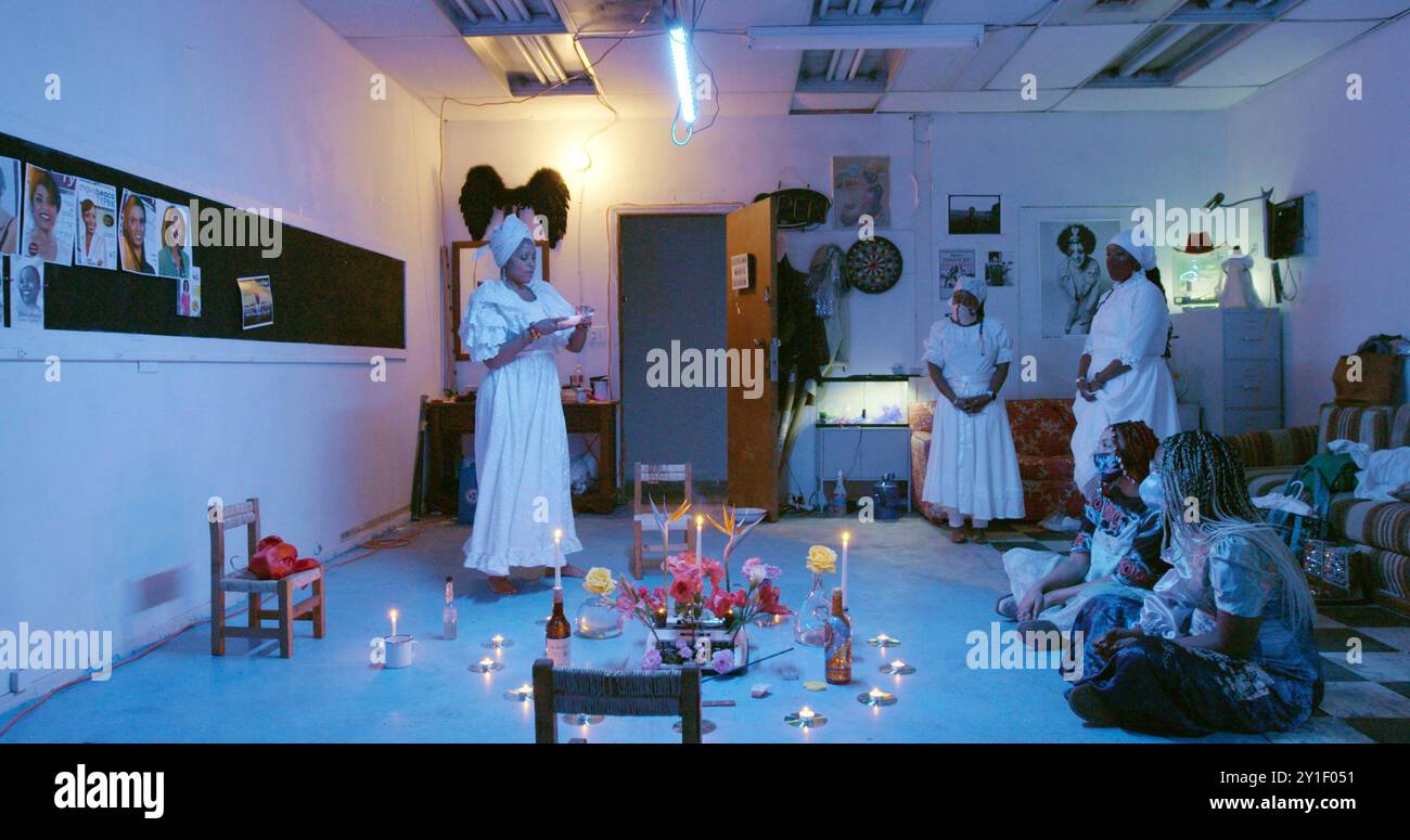 SEEKING MAVIS BEACON, sitting, from left: Jazmin Jones, Olivia McKayla ...