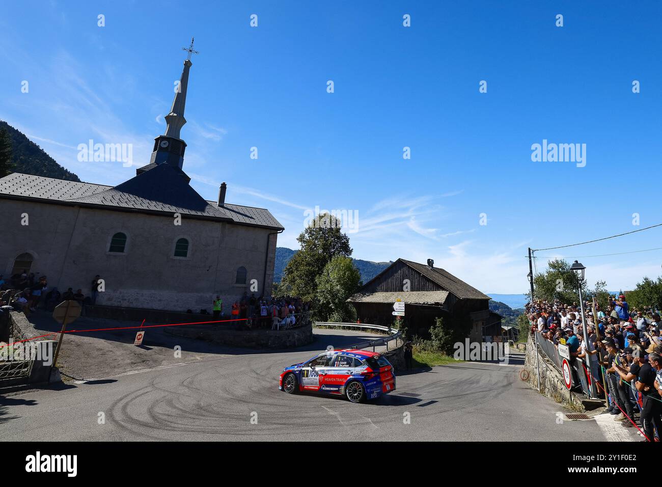 01 CAMILLI Eric, DE LA HAYE Thibault, Hyundai i20N Rally2, Bonneton HDG ...