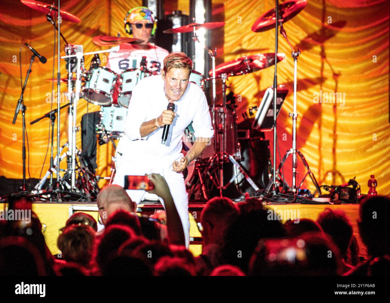 Entertainment Musik, Dieter Bohlen praesentiert 40 Jahre Modern Talking ...