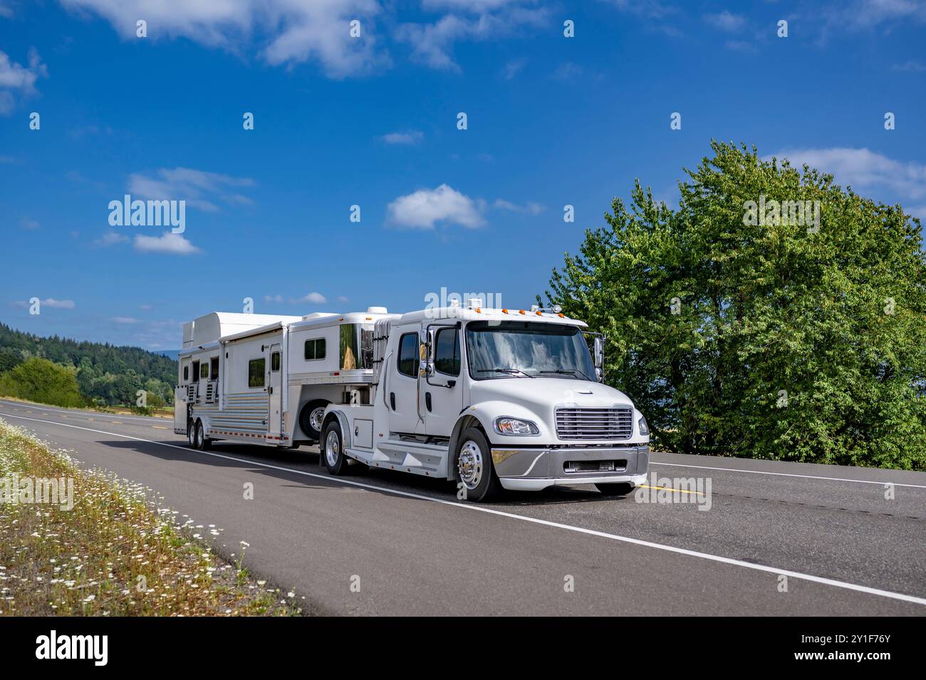 Industrial grade purple local haul day cab big rig semi truck tractor ...