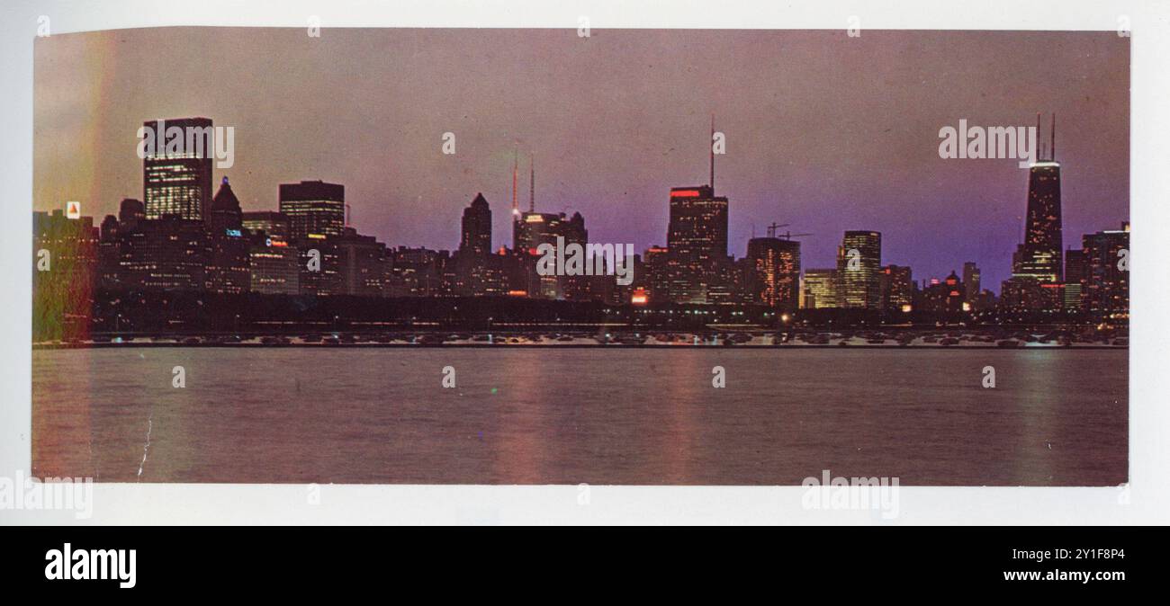Vintage 1973 post card featuring a panoramic skyline of Chicago ...