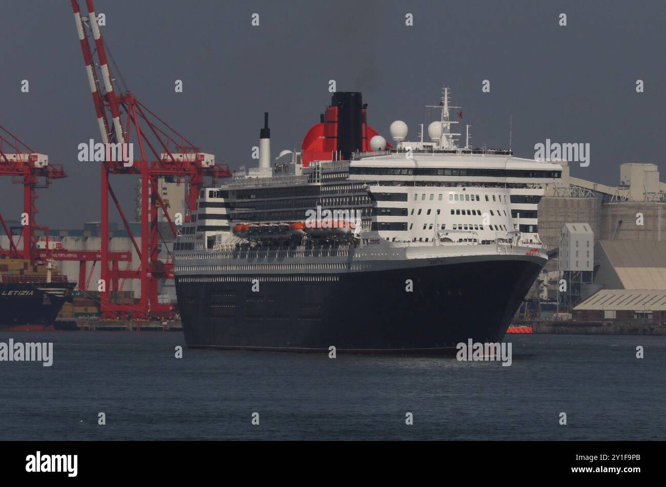 Queen Mary’s 400th Transatlantic voyage Stock Photo - Alamy