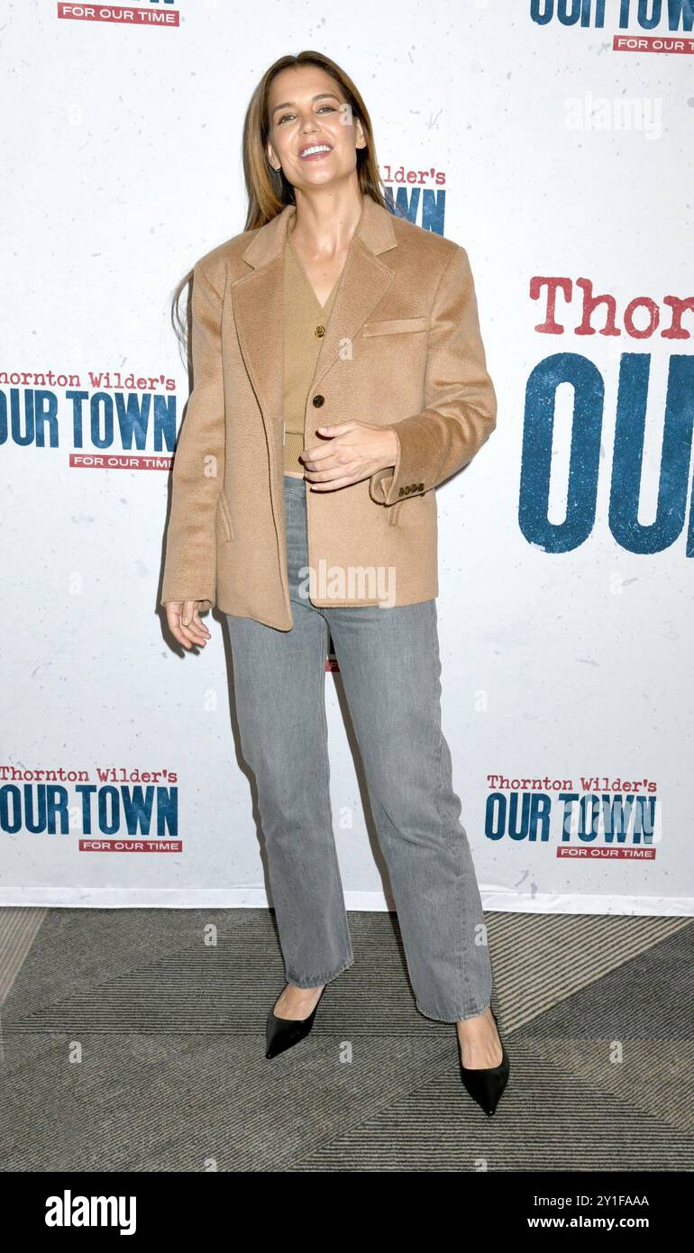 Katie Holmes Photo Call for THORNTON WILDER s OUR TOWN Photo Op, The ...