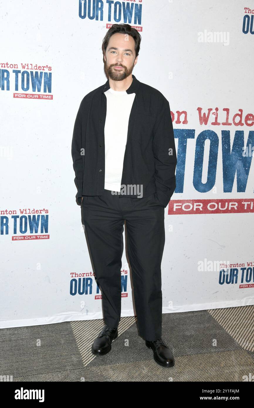 Jim Parsons Photo Call for THORNTON WILDER s OUR TOWN Photo Op, The ...