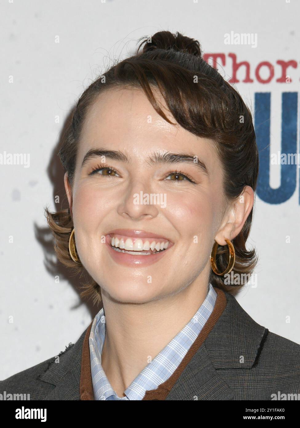 Zoey Deutch Photo Call for THORNTON WILDER s OUR TOWN Photo Op, The ...