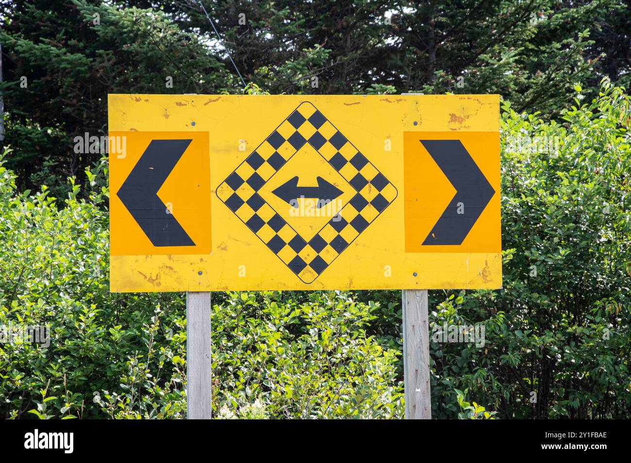 Two way traffic sign on NL 230 in Port Rexton, Newfoundland & Labrador ...