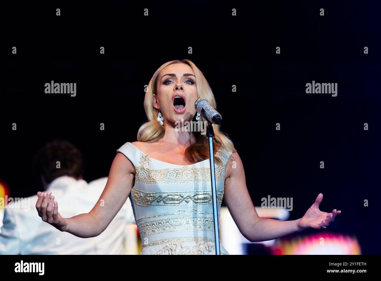 Katherine jenkins concert hi-res stock photography and images - Alamy