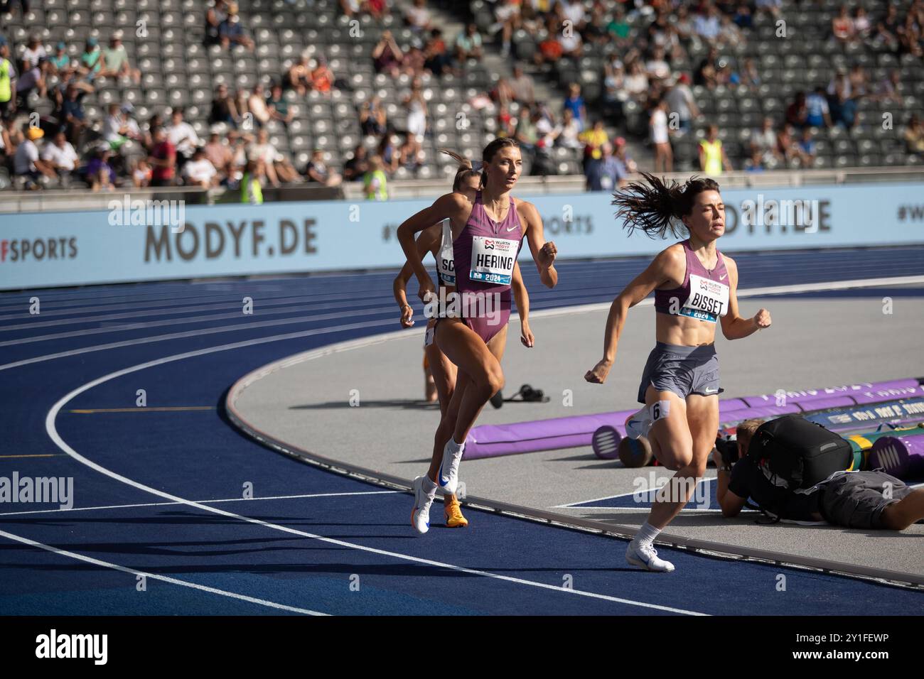 Catriona bisset 2024 hi-res stock photography and images - Alamy