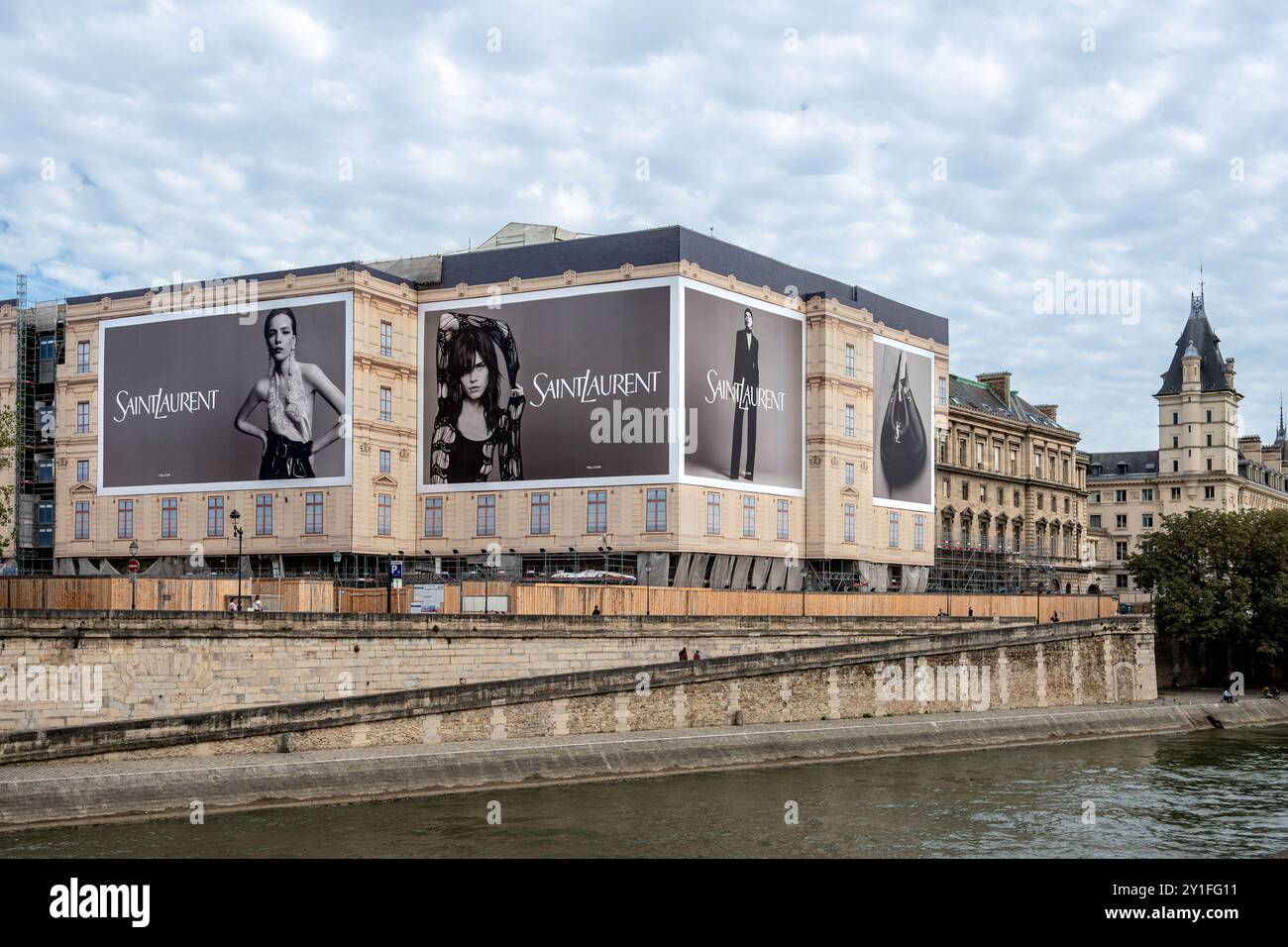 Saint Laurent advertising billboards over the renovation works on the ...
