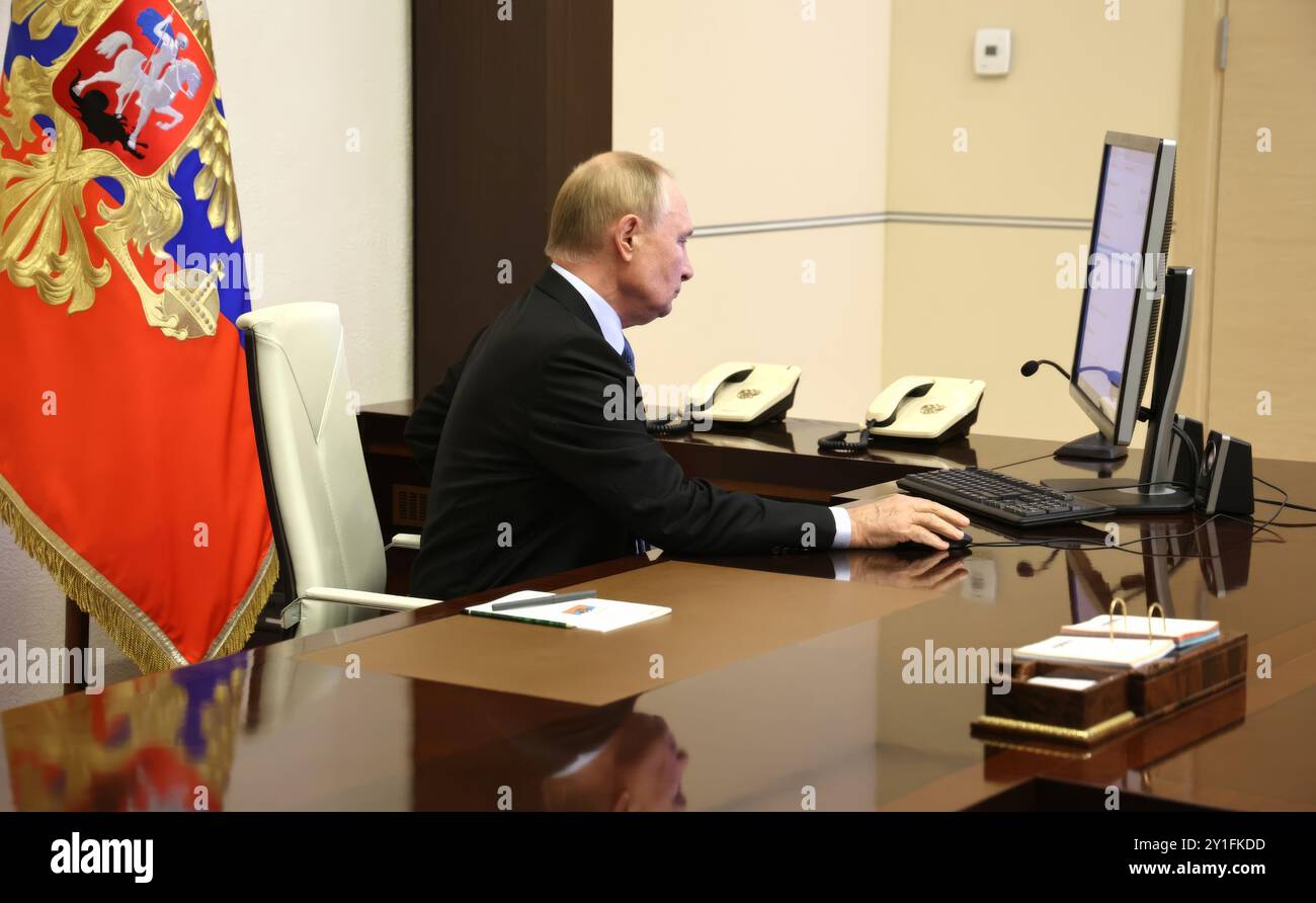 Putins elections 2024 hi-res stock photography and images - Alamy