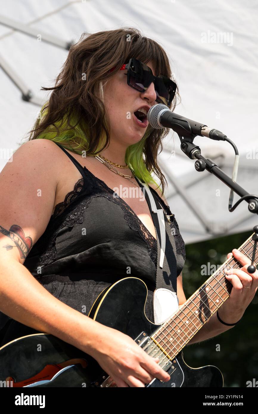 Seattle, USA. 6th Sep, 2024. Linda From Work performing in Westlake ...