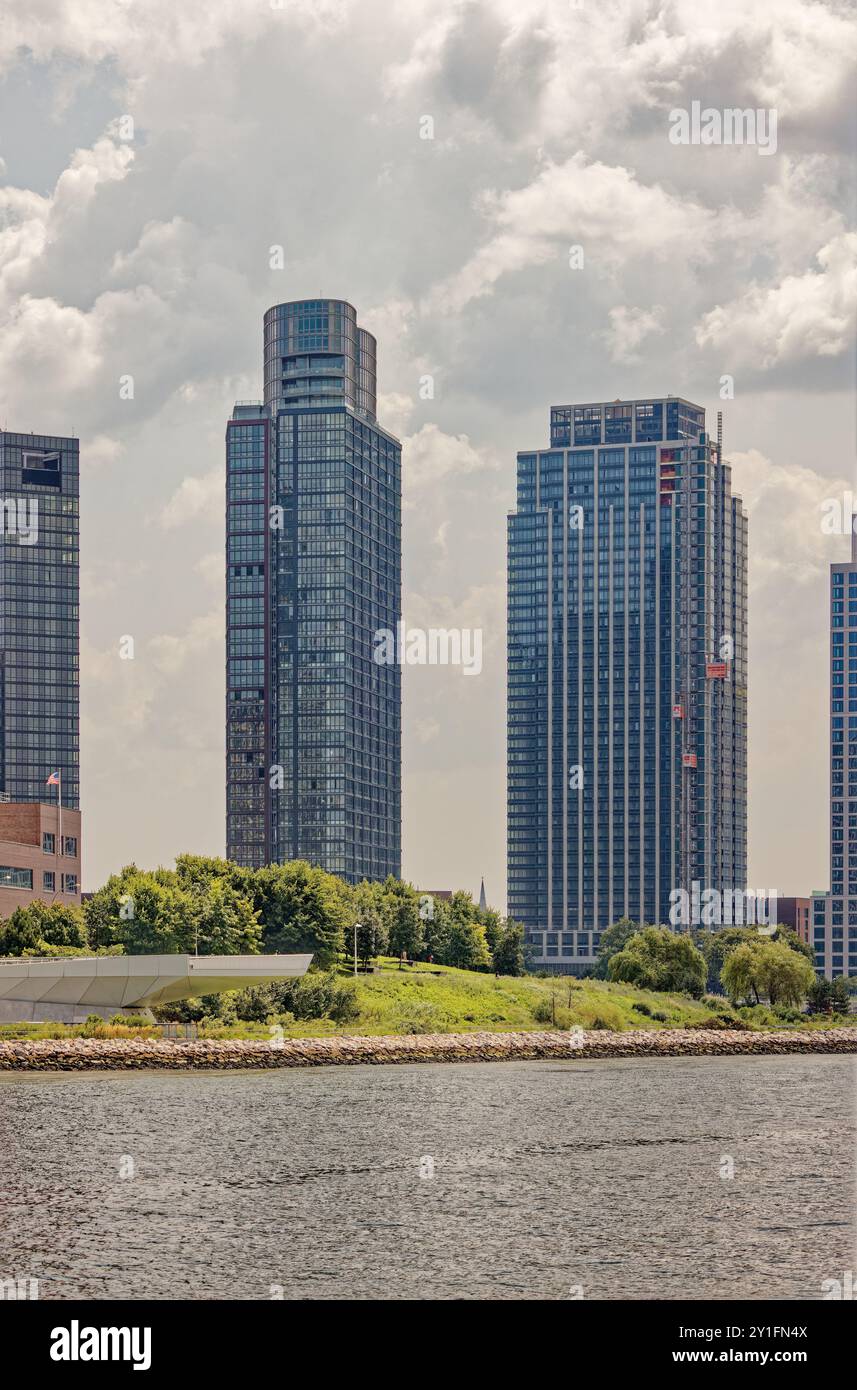 Two Blue Slip and The Dupont (under construction, right) in Greenpoint ...