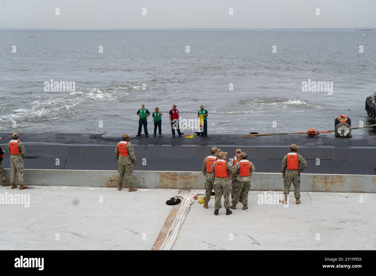 LEONARDO, New Jersey: PCU New Jersey (SSN 796) pulls into Naval Weapons ...