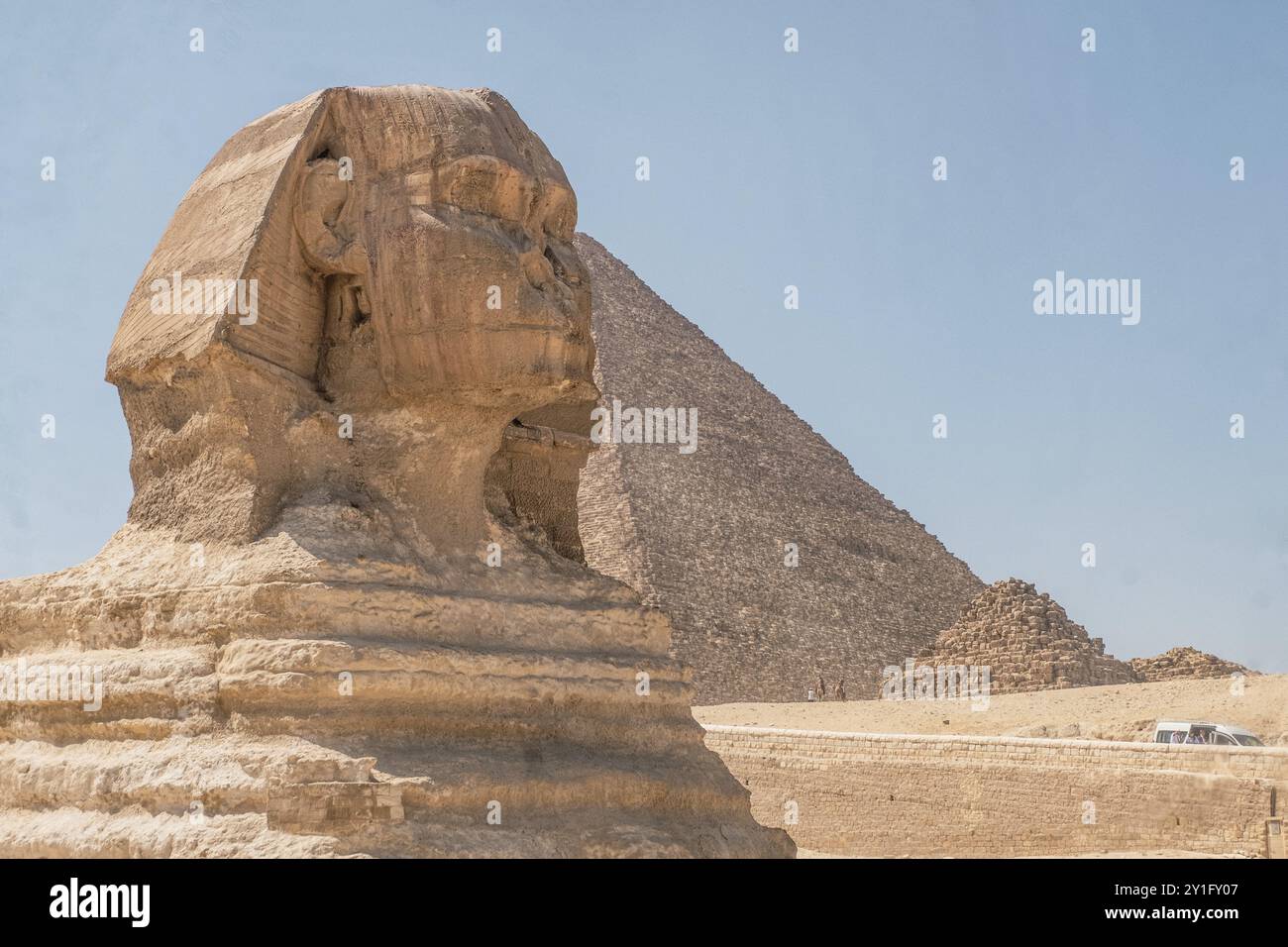 Stand in awe of the iconic Sphinx, the enigmatic guardian of Egypt's ...