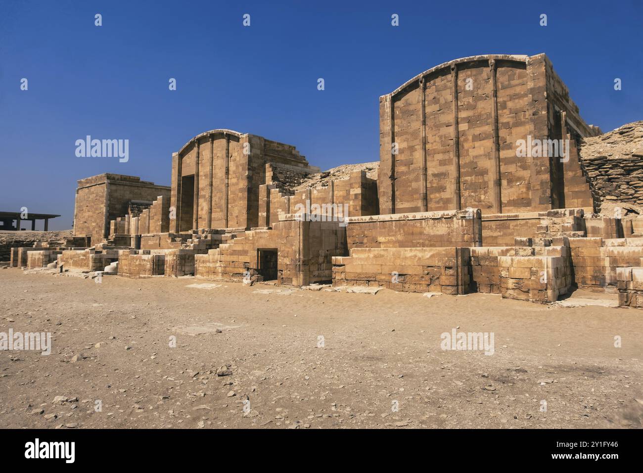 Saqqara contains the oldest complete stone building complex known in ...