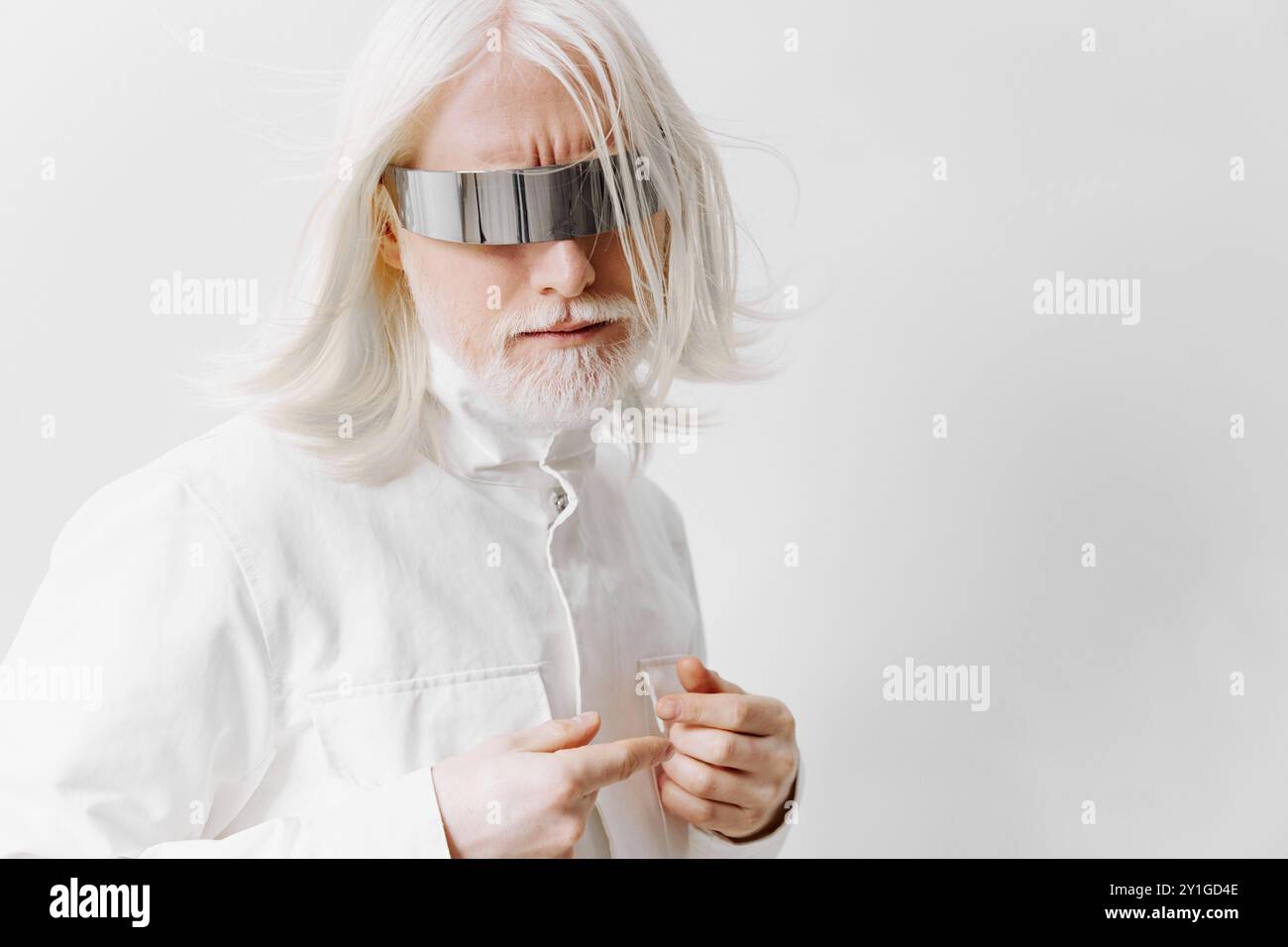 Futuristic elder man with silver hair and stylish reflective sunglasses ...