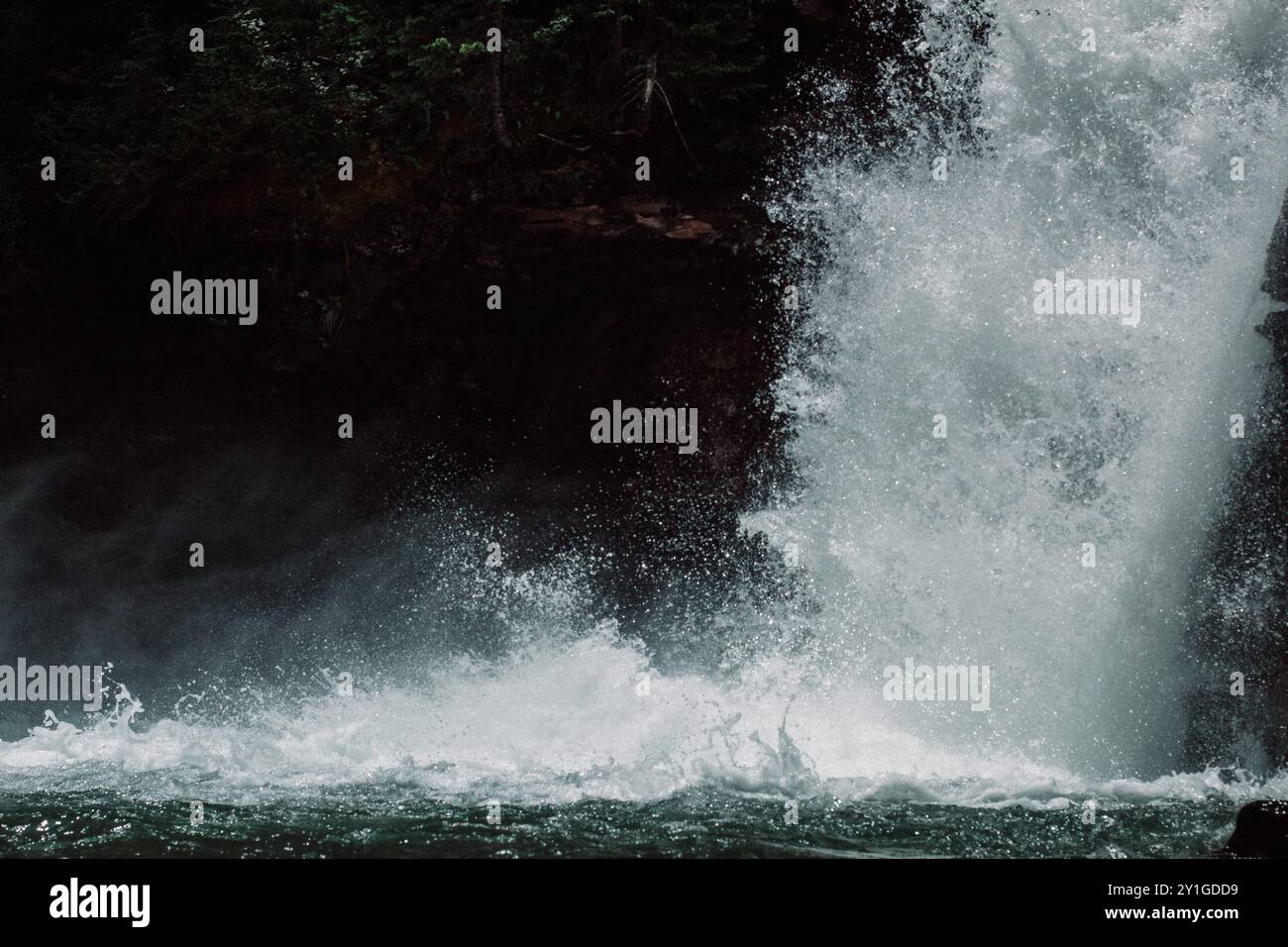 Strong waterfall hi-res stock photography and images - Alamy