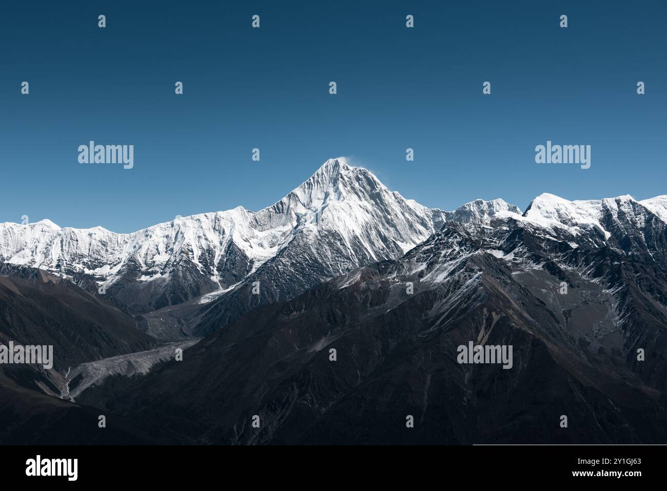 Minya Konka (Mount Gongga, Tibetan Snow Mountain) - in Sichuan Province ...