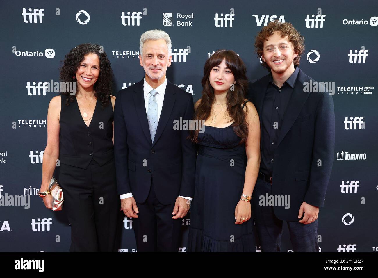 William goldenberg and family hi-res stock photography and images - Alamy