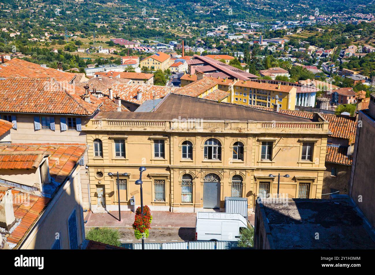 The old town city of Grasse, French Riviera Stock Photo - Alamy