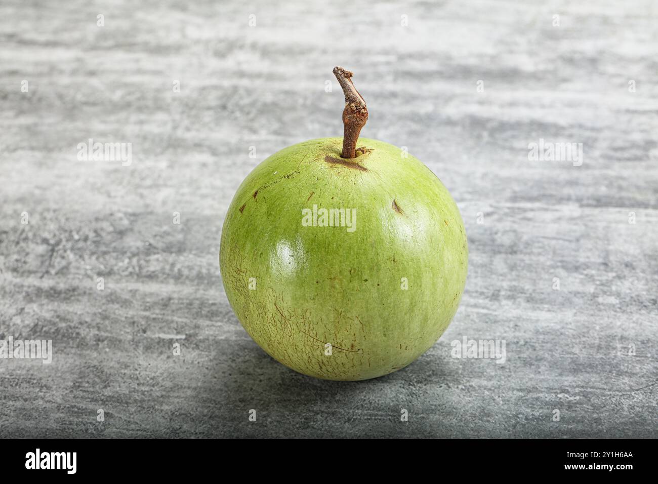 Tropical sweet juicy fruit Sapote Star apple Stock Photo - Alamy