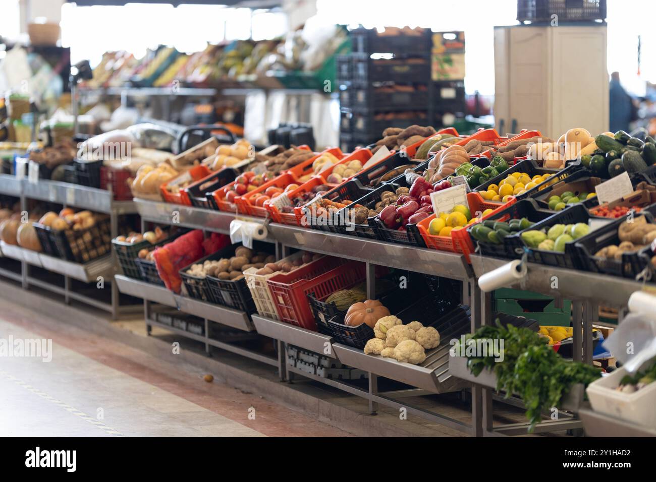Row with fruits and vegetables in the market Stock Photo - Alamy