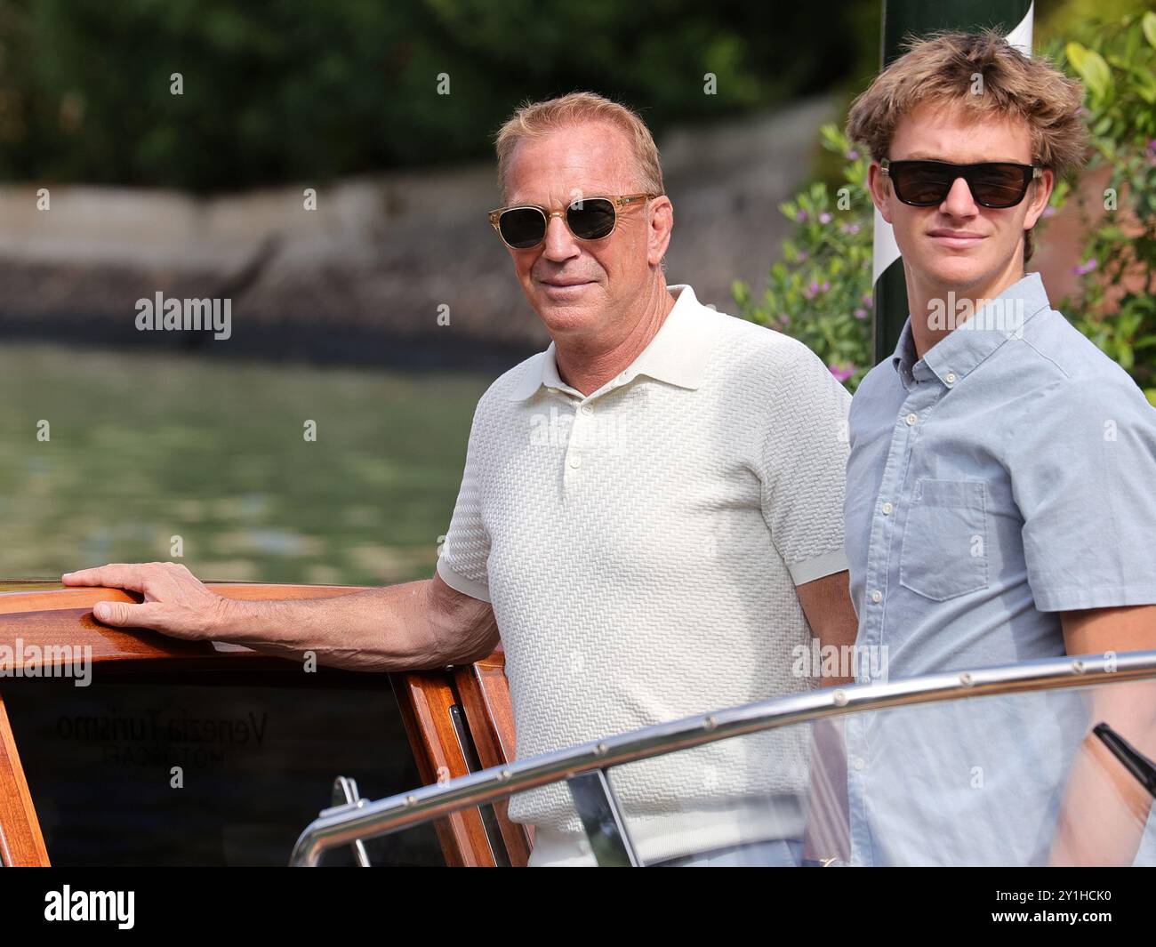 Kevin costner 2024 son hi-res stock photography and images - Alamy