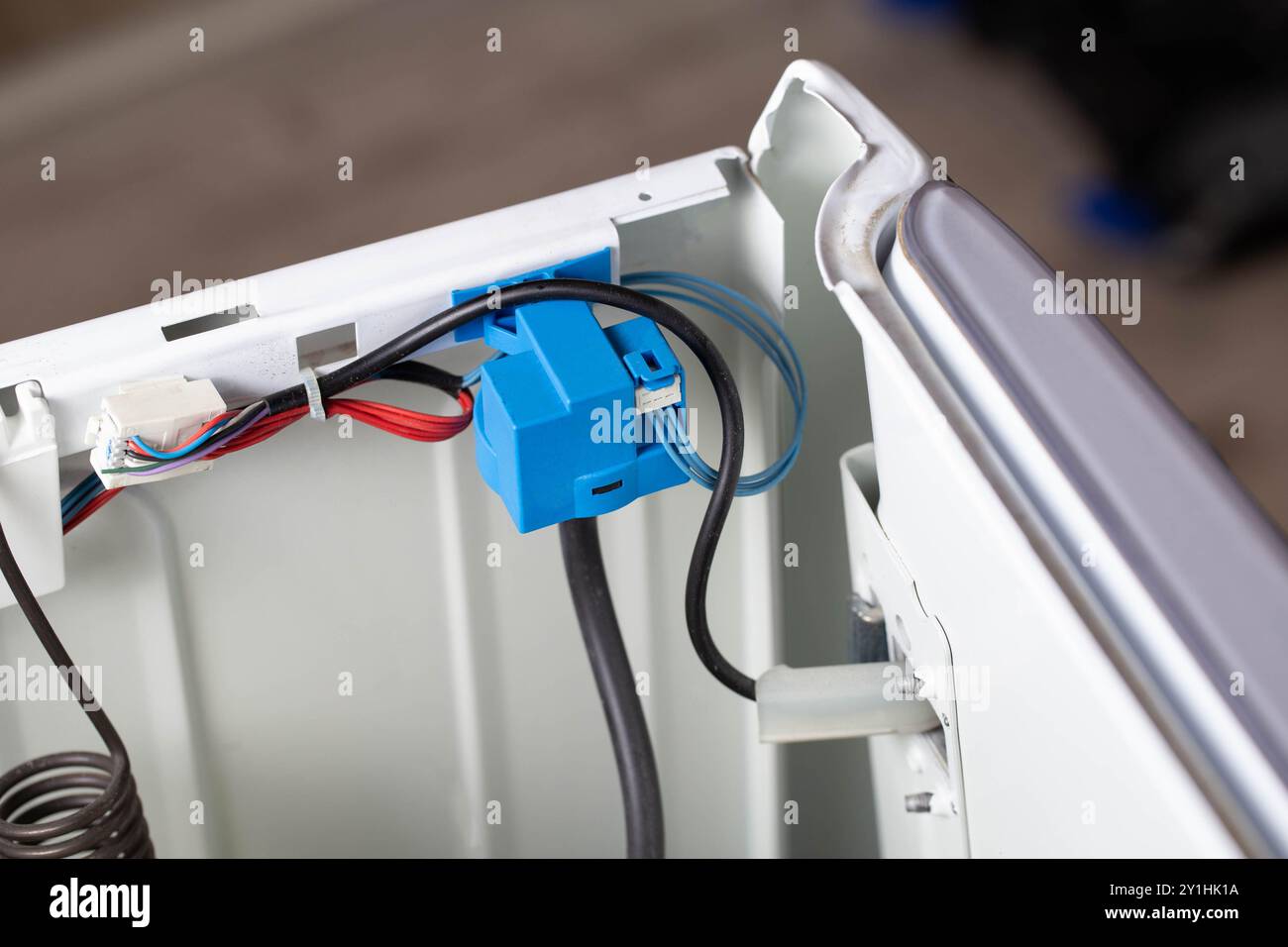 Electric water level switch in a washing machine, repair and ...