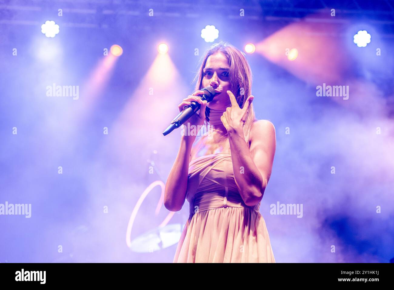 Clara soccini hi-res stock photography and images - Alamy