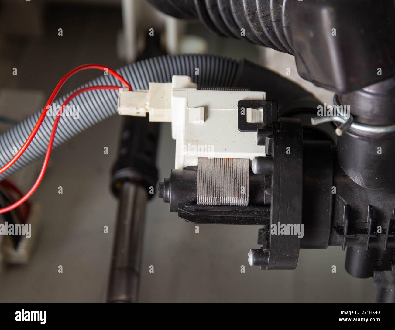 Damage replacement washing machine hi-res stock photography and images ...