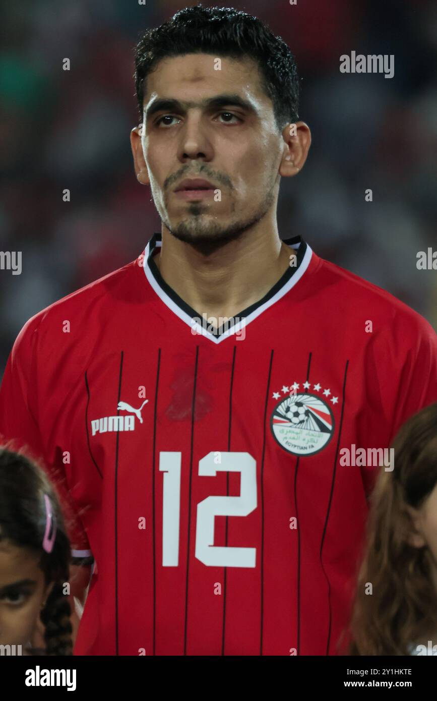 Football head and shoulders hi-res stock photography and images - Alamy