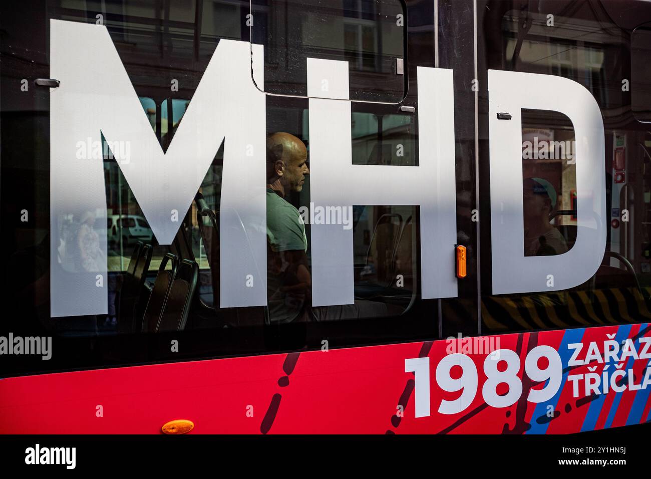 Mhd public transport hi-res stock photography and images - Alamy